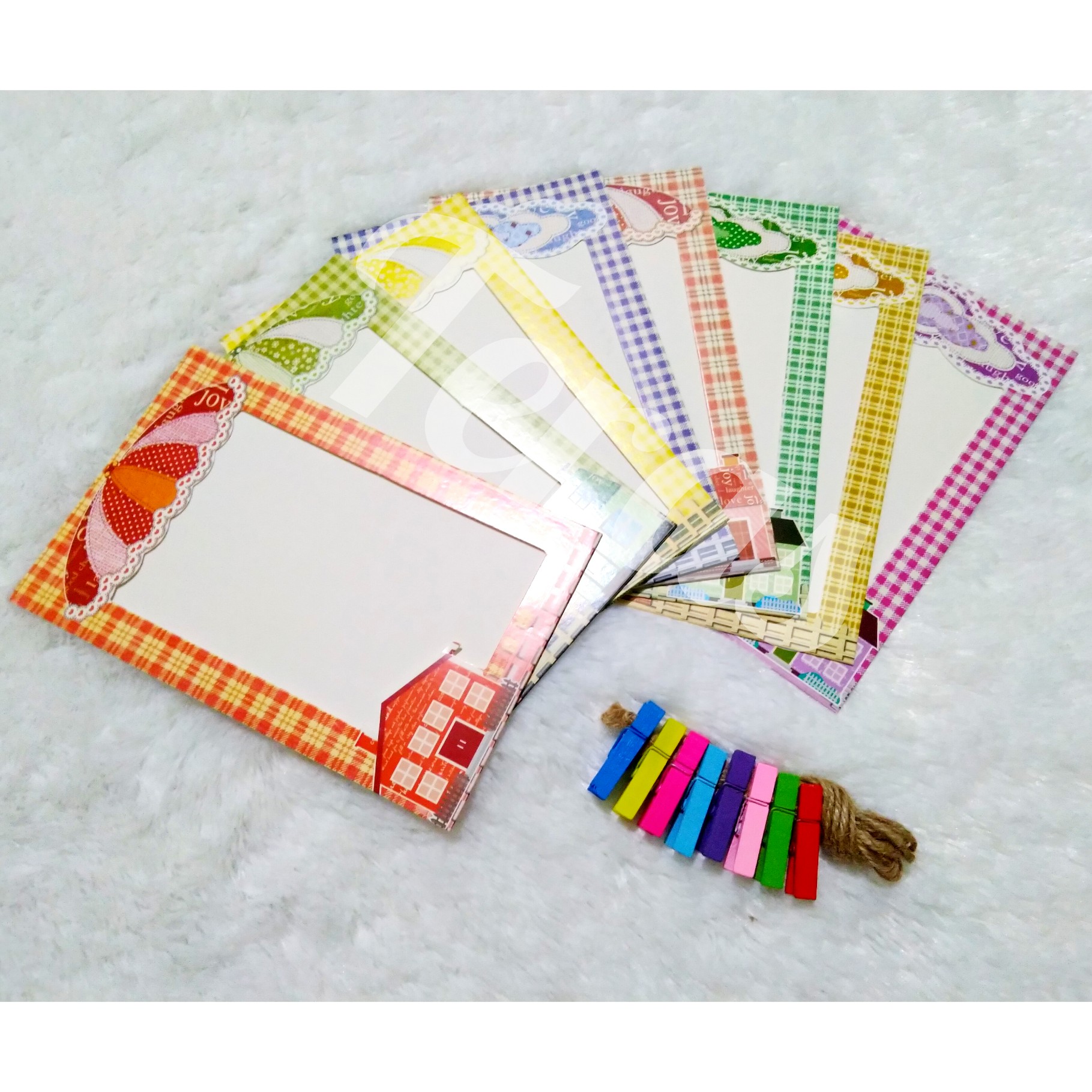 TR -SET 8 PCS BINGKAI FOTO GANTUNG MOTIF RUMAH / FRAME GANTUNG KARAKTER ...