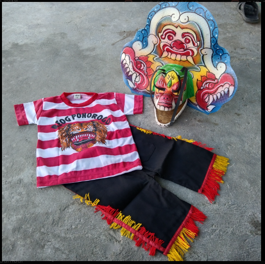 Paket lengkap pakaian reog dan barongan caplokan devil spon tanpa kain ...