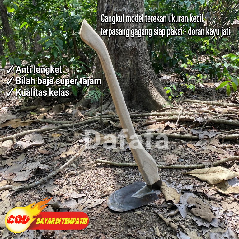 Cangkul Model Terekan Ukuran Kecil Pasang Gagang - Doran Cangkul Dan ...