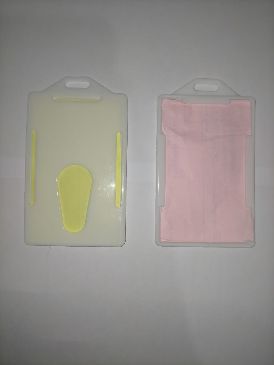 Tempat Casing ID Card/Frame ID Card /Name Tag ID Card - PUTIH ( Pcs ...