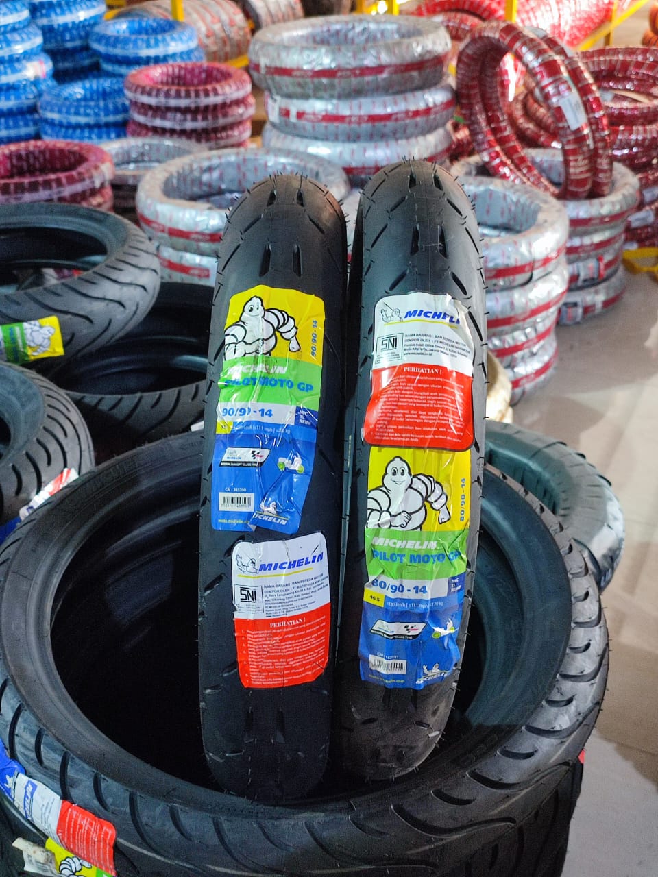 MICHELIN REINF MOTO GP Ban Motor Matic Ring 14 Uk 80/90-14 & 90/90-14 ...