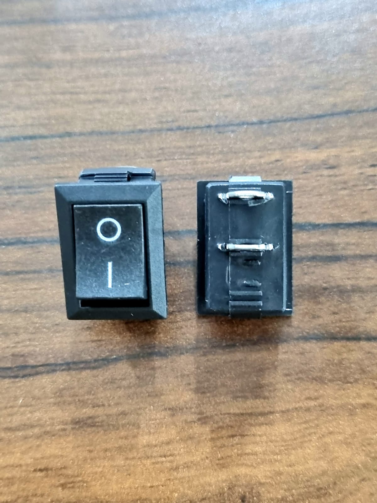 Rocker switch 2 pin segi hitam (switch karaoke hitam) | Lazada Indonesia