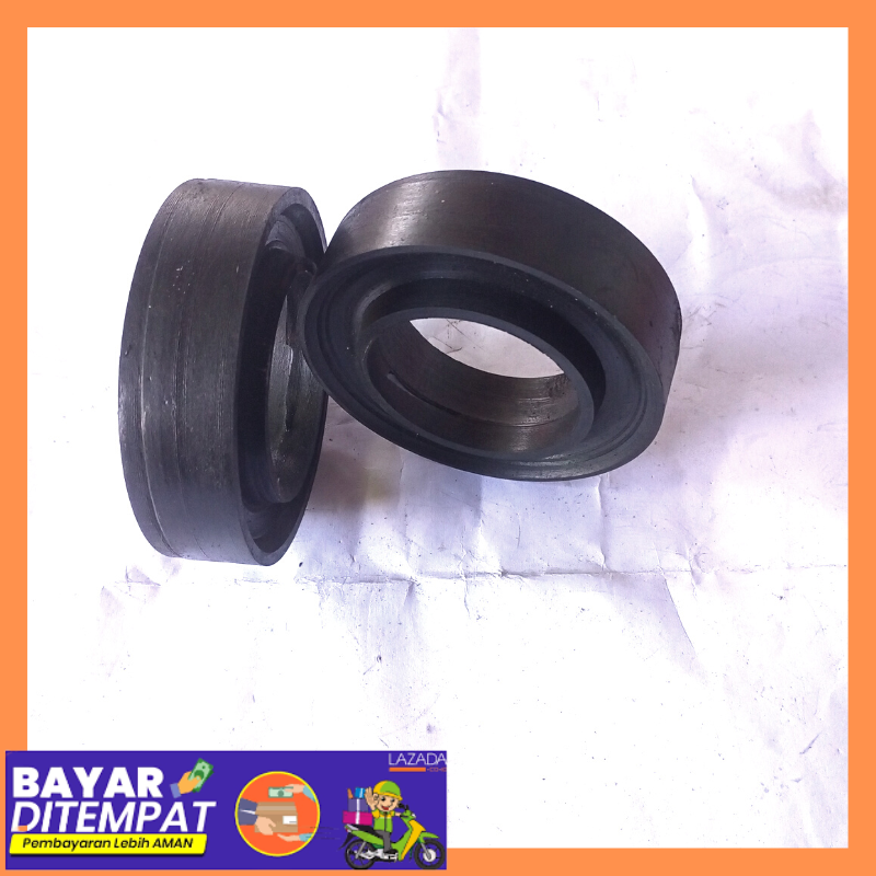 Karet tatakan per keong belakang bawah Sigra tebal 2 cm Harga satu set ...