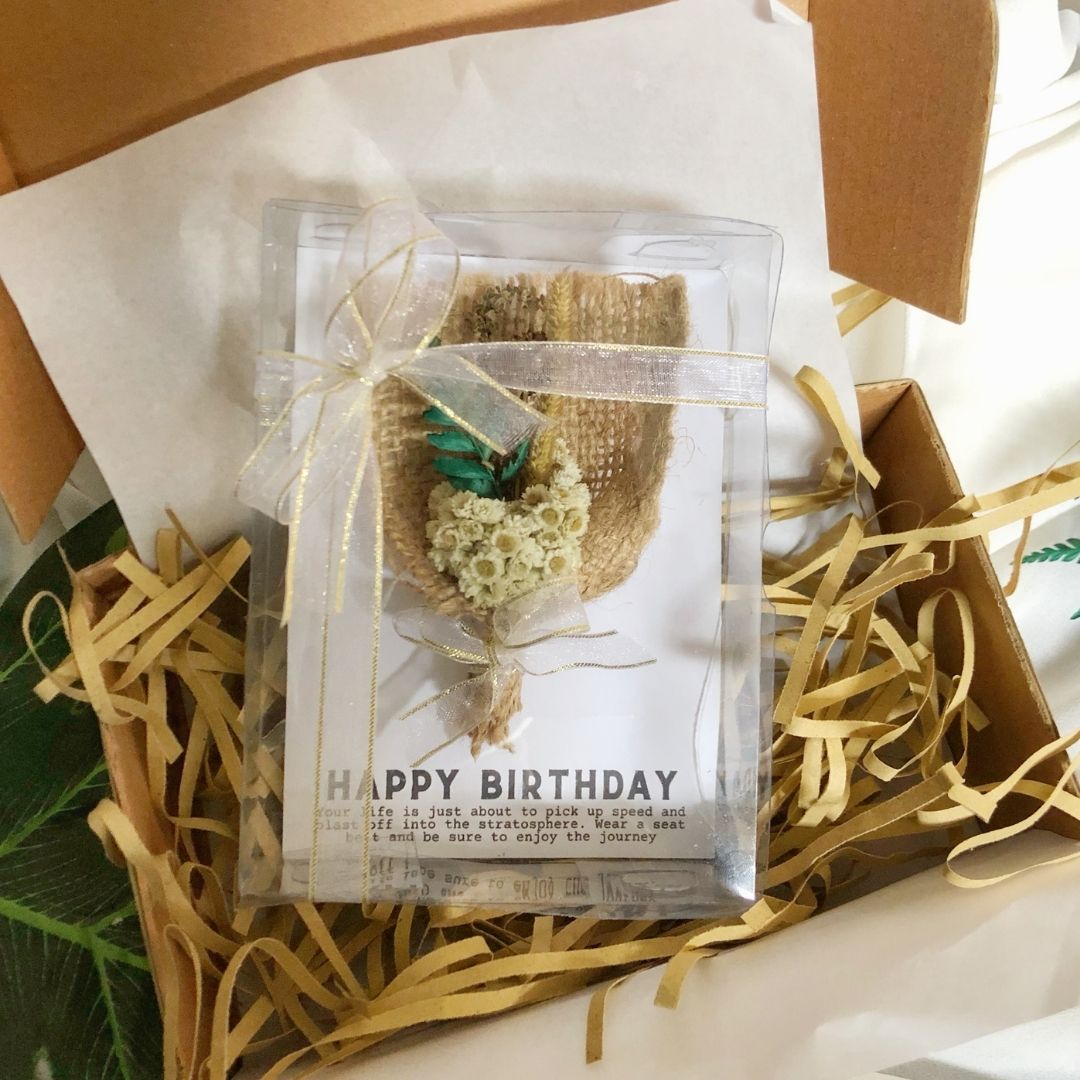 [FREE BOX] Buket Mini Edelweiss Rustic in Box Byanisa | Lazada Indonesia