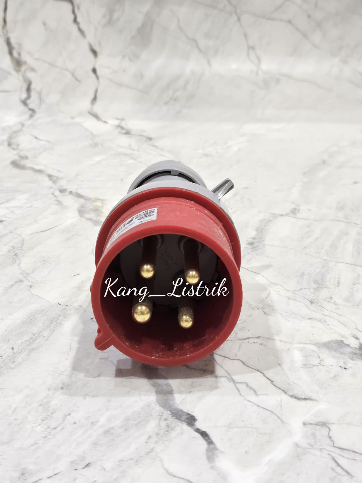 Legrand IP44 Plug 32A 3P+E 380-415V 50/960Hz 555238 / Plug Legrand 4P ...
