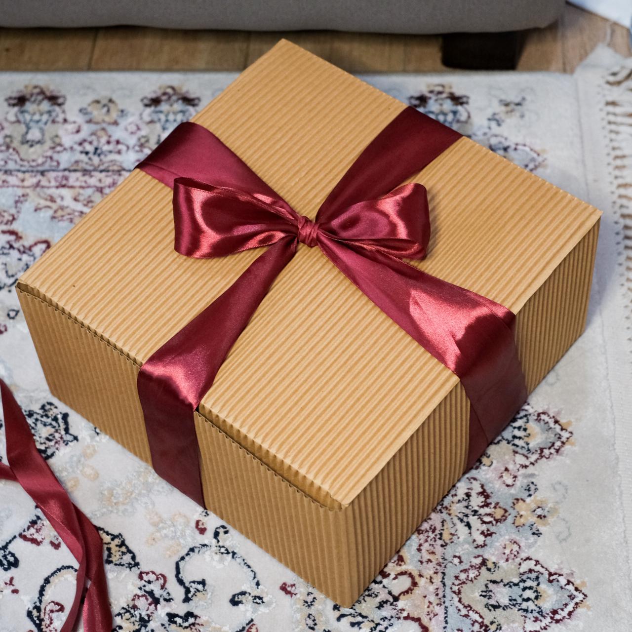 Kotak Kado Gift Box BFLUTE Kotak Packaging 30x30x15 | Lazada Indonesia