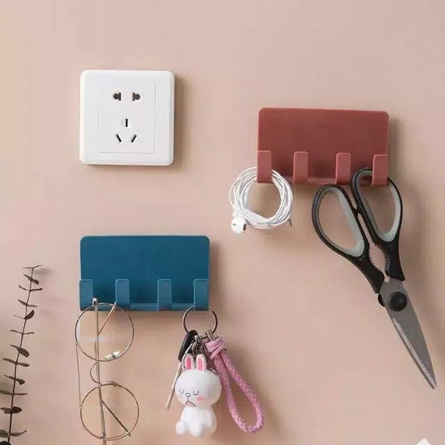 Gantungan 4 Kait Cantolan Handuk Kain Lap Kaitan Tempel Dinding ...