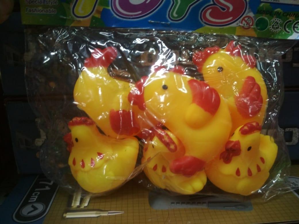 (BISA COD) Mainan Mandi Anak Ayam Karet Mini Bunyi Warna Kuning ...