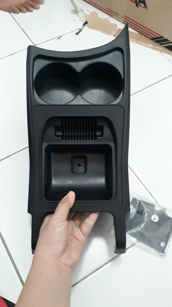 Console Box Tengah Mobil Calya Sigra | Lazada Indonesia