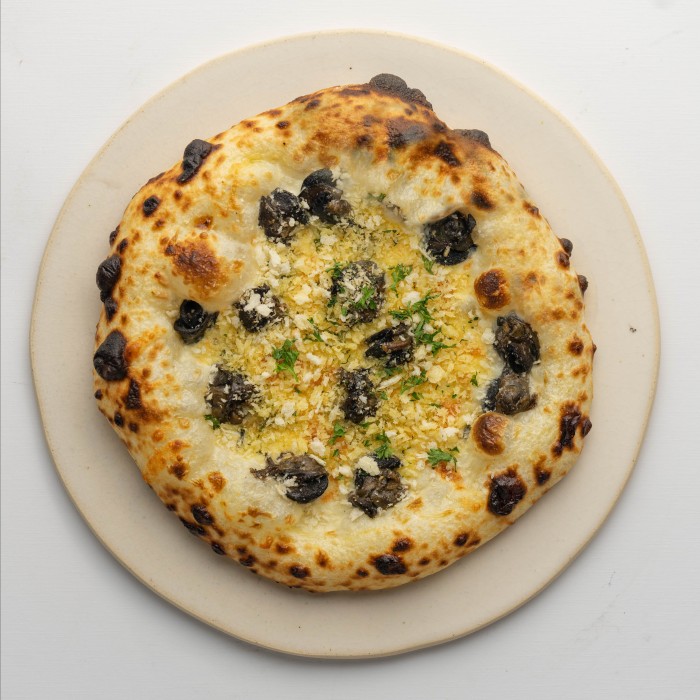 Oma Elly Kitchen - Escargot Pizza | Lazada Indonesia