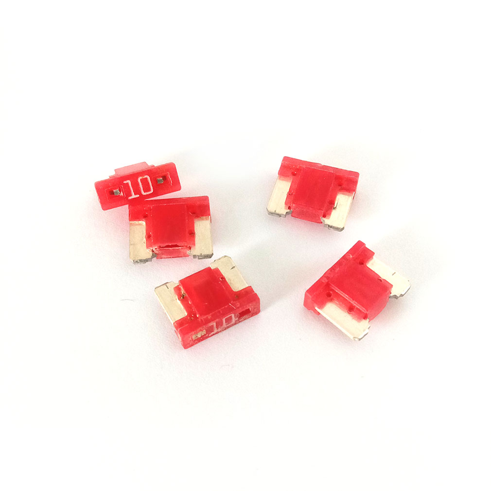 Sikring Tancap 10 Ampere Sikring Kecil Model Rata 10 Amper (5 Pcs ...