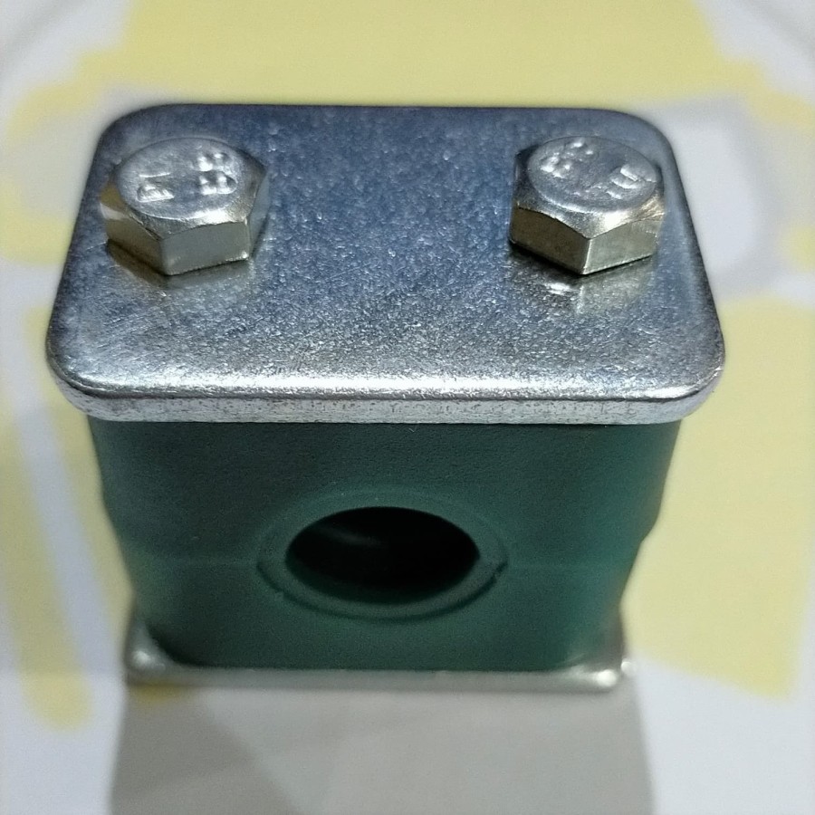 Light Duty PVC Pipe Clamp 14mm Tubing Stauff Klem Pipa PVC | Lazada ...