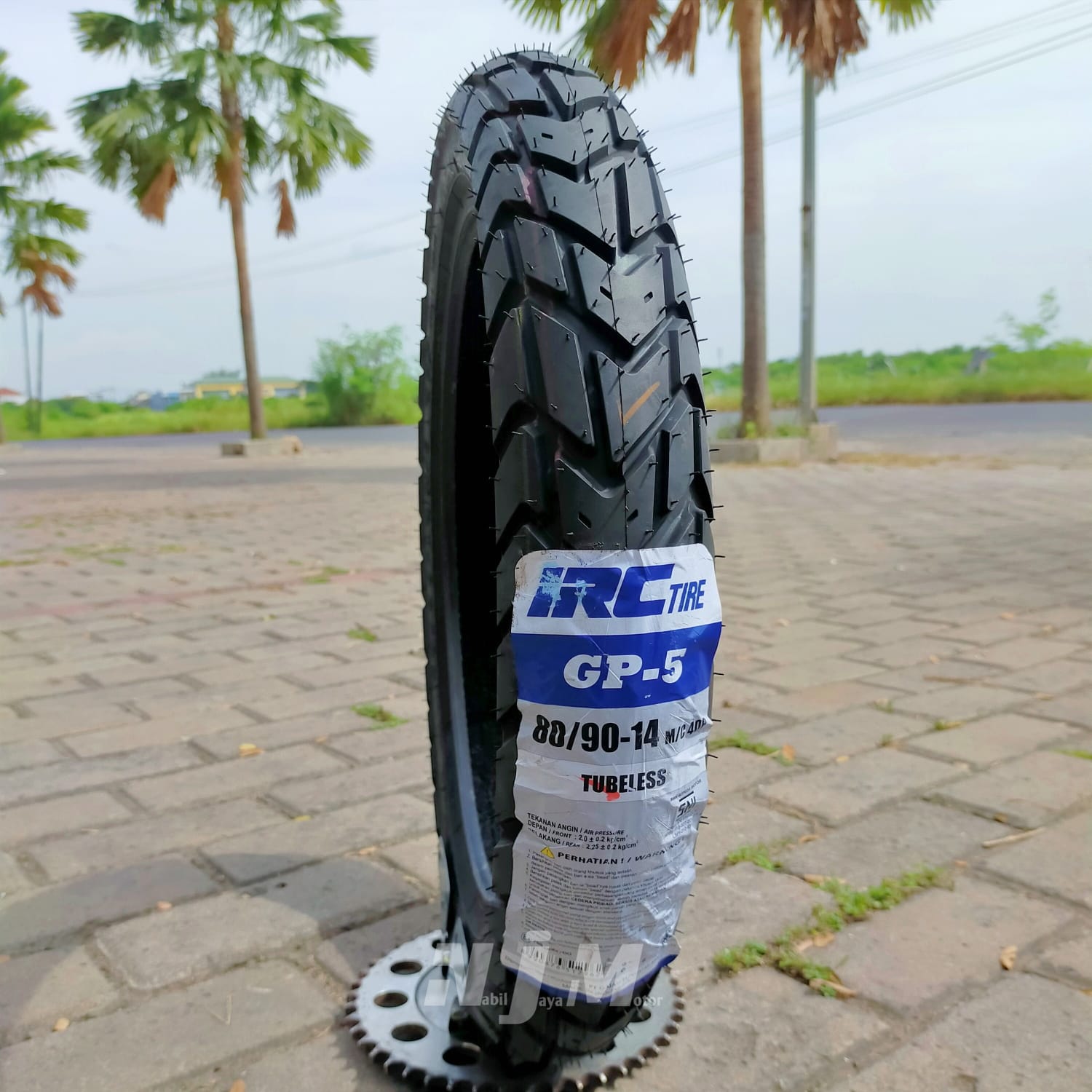 Ban IRC GP5 Semi trail buat All Matic Gratis Pentil | Lazada Indonesia