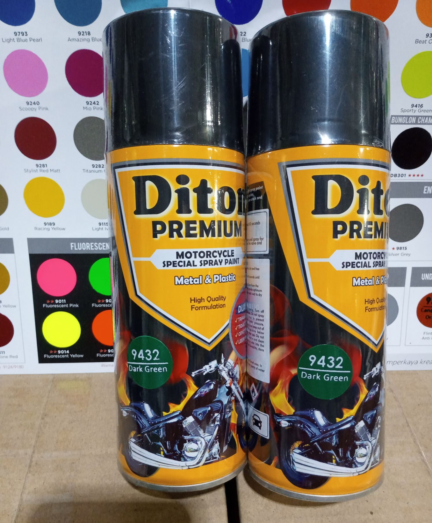 Pilok Cat Diton Premium Dark Green Hijau tua 9432 400cc Pilox Cat ...