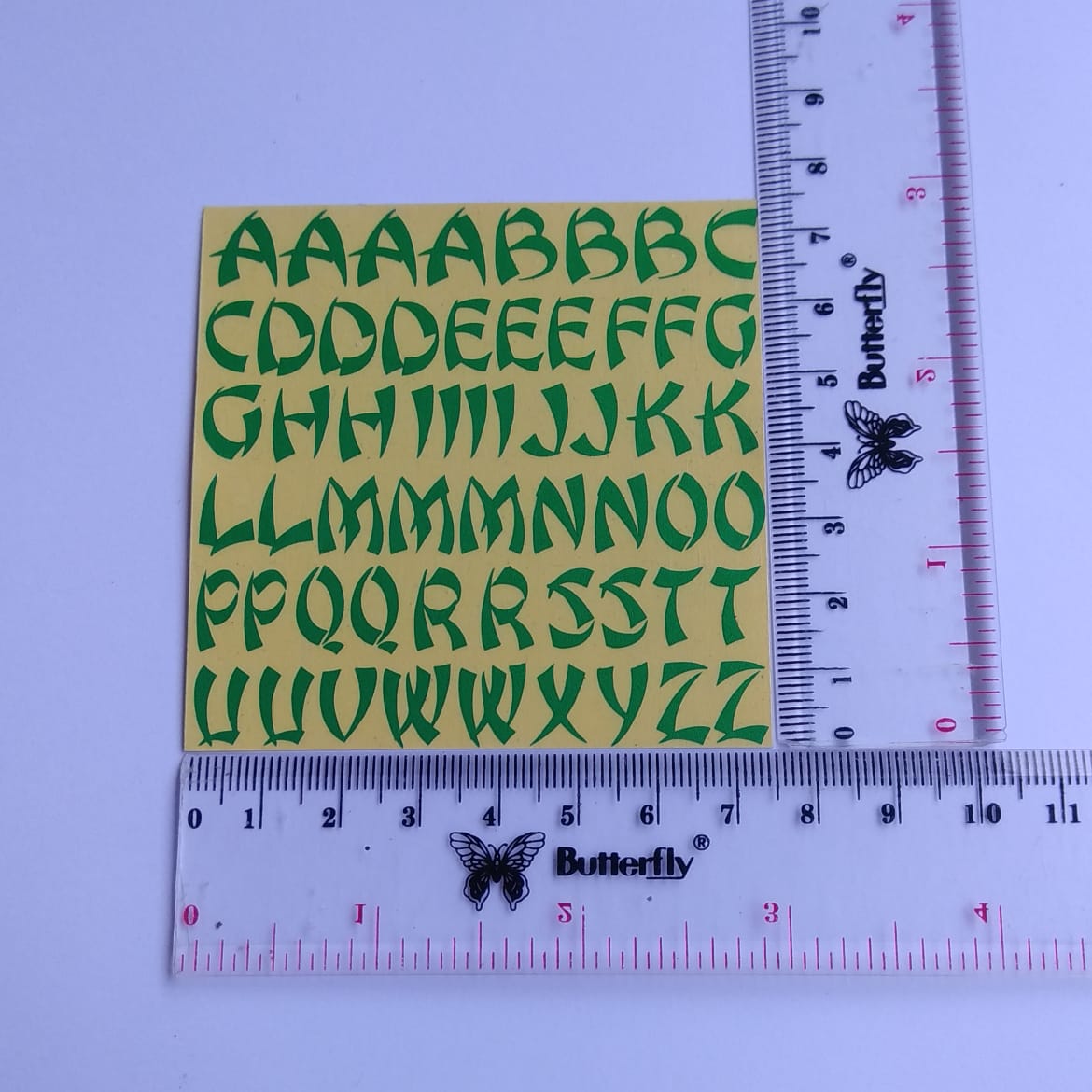 Cutting huruf sticker variasi nama AZ 7,5 × 7,5cm | Lazada Indonesia