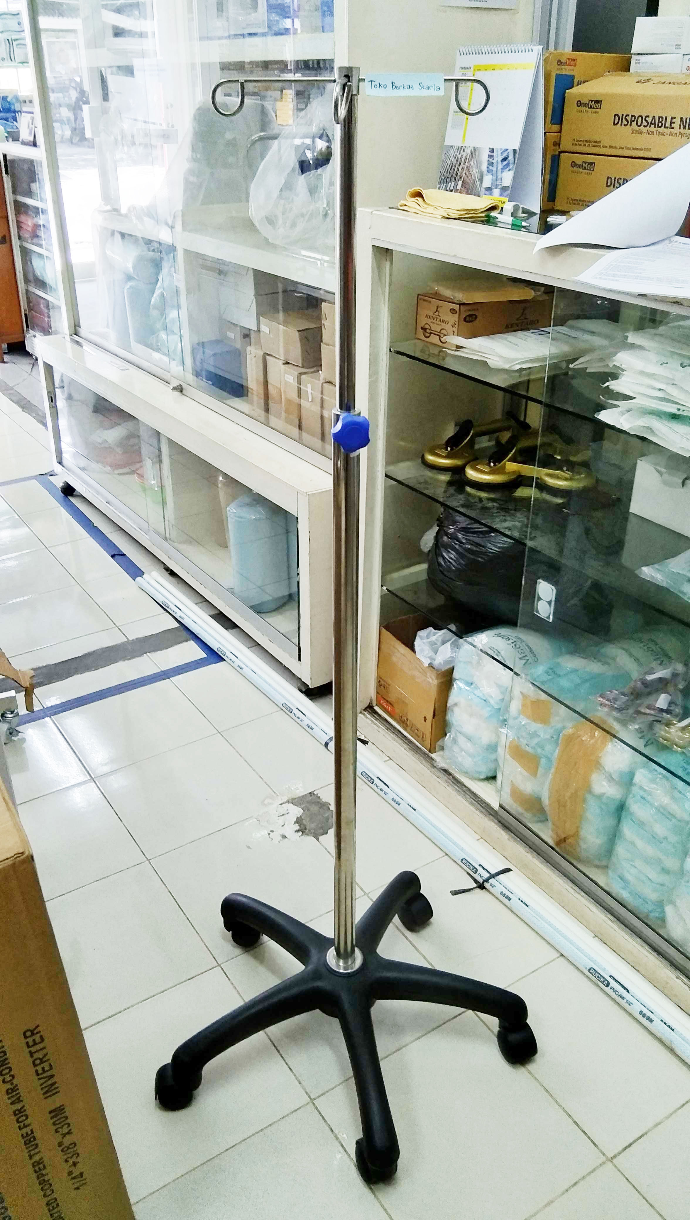 Perlengkapan Klinik/Piranti Infus/Tiang Infus Stainless Kaki Plastik ...