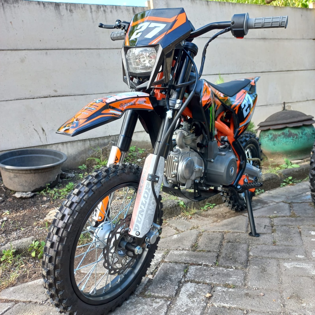 SEPEDA MOTOR MEDIUM TRAIL HSX 110 CC MESIN 4 TAK FULL MATIC - MOTOR ...