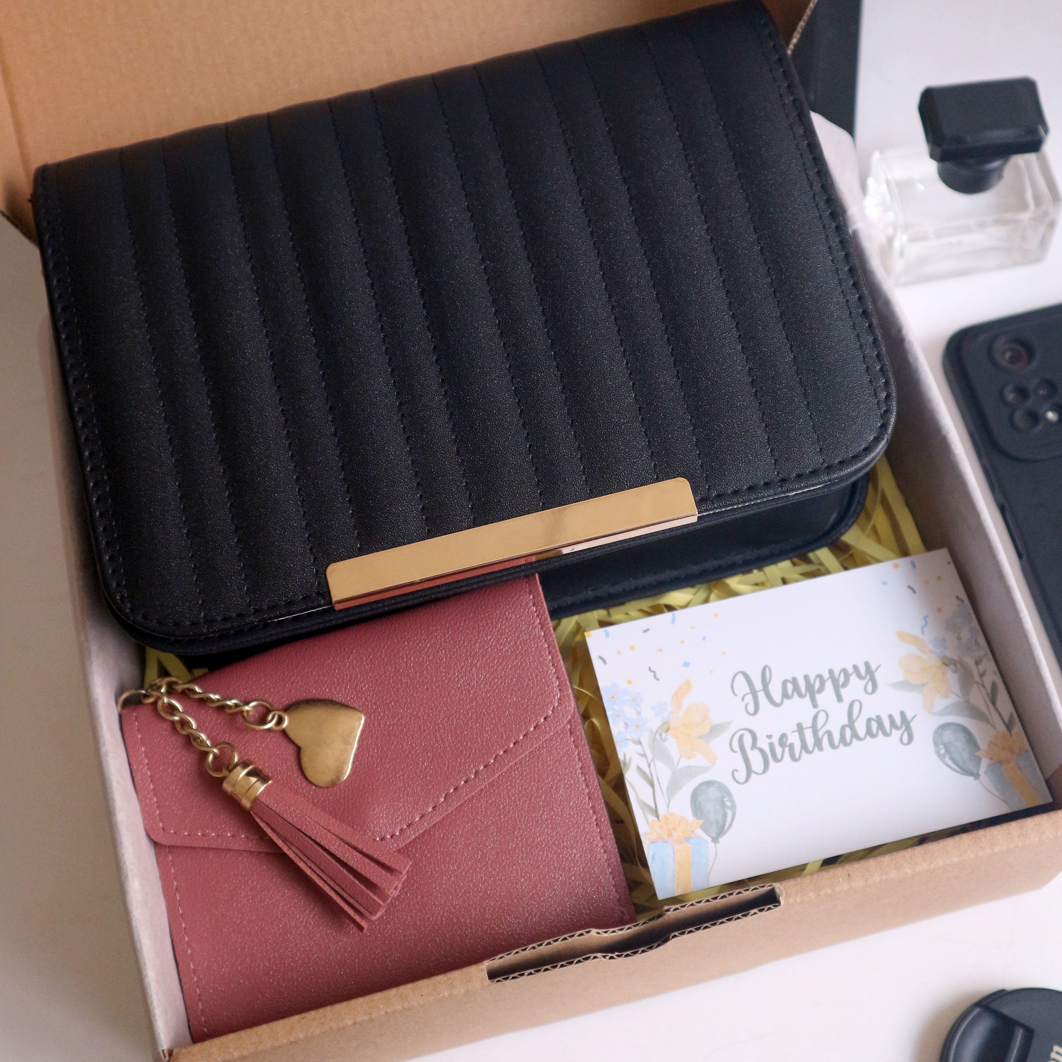 Hadiah Ultah Spesial Untuk Pacar Cewek Kado Ulang Tahun Anniversary ...
