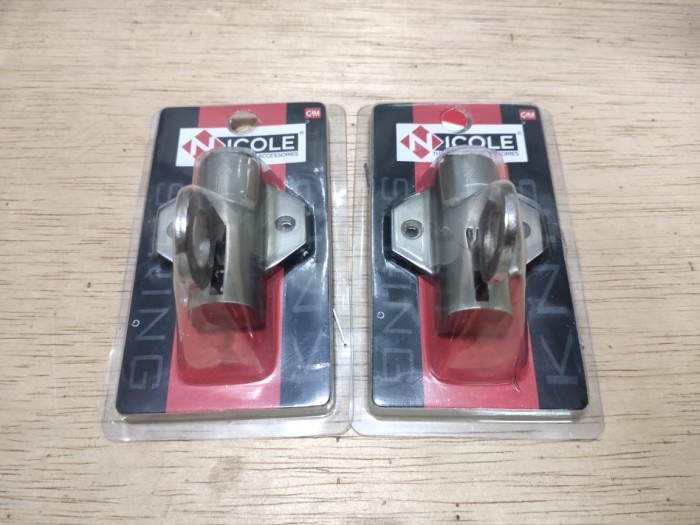 AK Jakarta - Spring Knip Knife NICOLE Grendel Jendela Model Bellucci ...