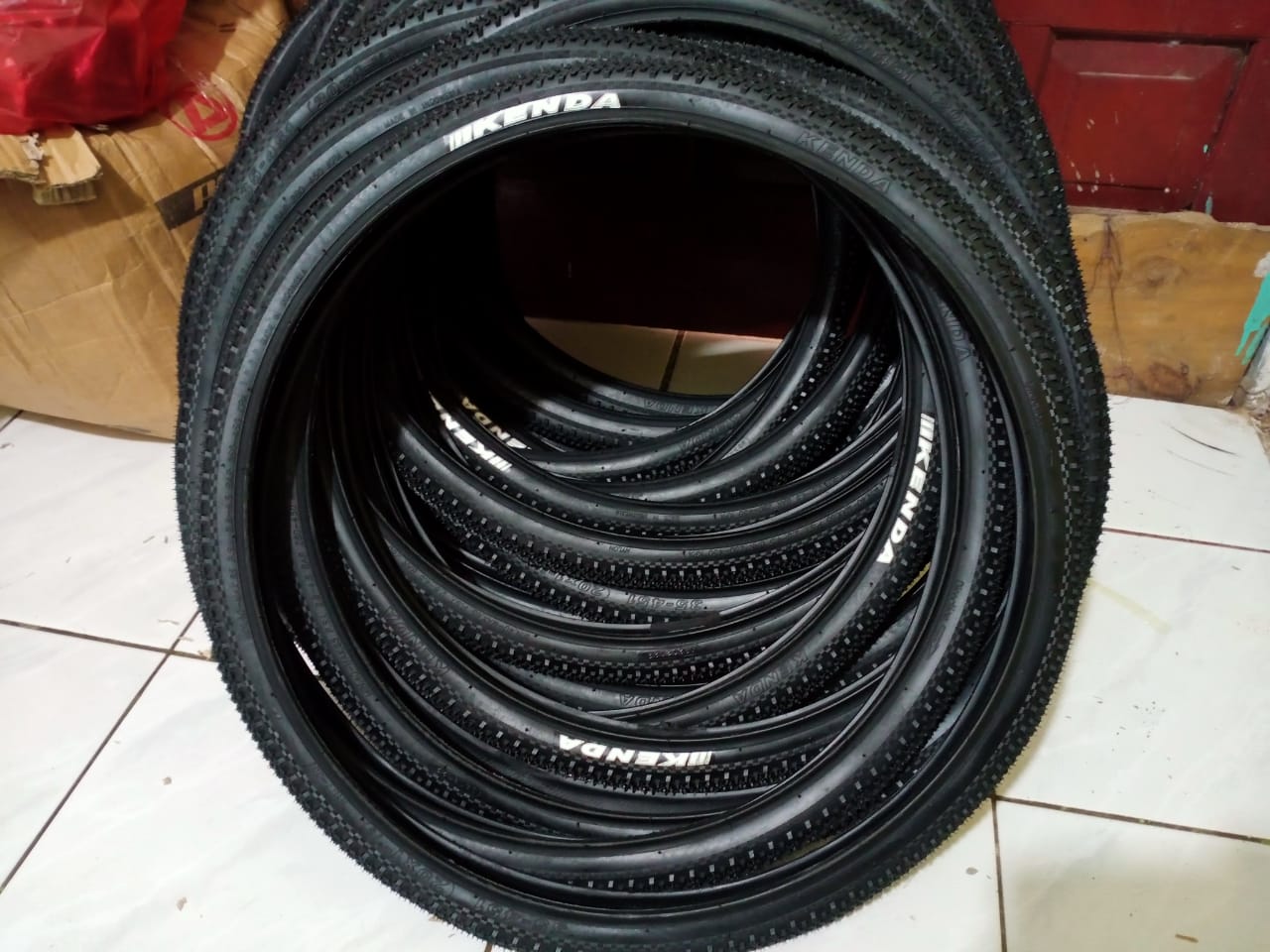 Ban luar kenda 20x1 3/8 - Ban Luar 20+ kenda - Ban Luar 22 Kenda ...