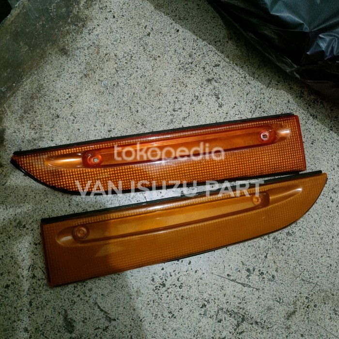 ORNAMEN MATA KUCING/REFLEKTOR CAHAYA ELF LAMA MATA KUCING ELF | Lazada ...