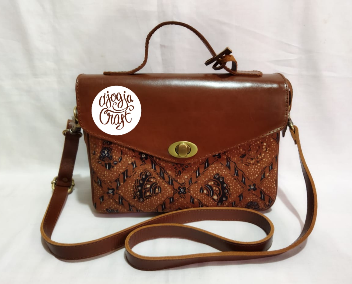 Djogja Klasik Tas Kulit Pull Up Batik | Lazada Indonesia