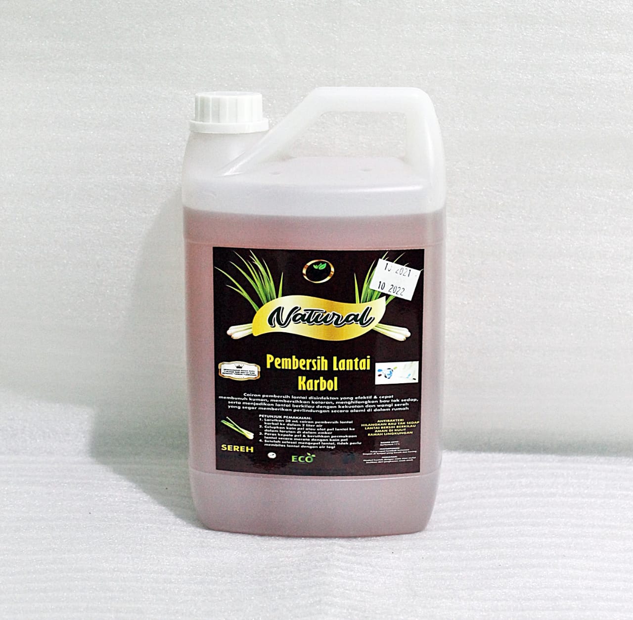 PEMBERSIH LANTAI KARBOL JERIGEN 2 LITER AKA NATURAL 2 LITER | Lazada ...