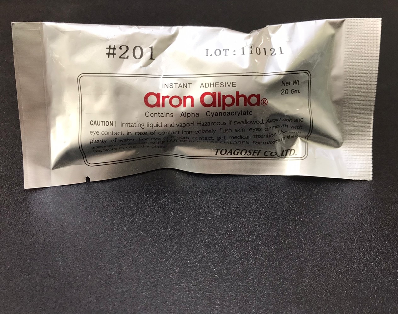 ARON ALPHA 201 LEM SUPER GLUE 20G - POWER GLUE 20 GRAM | Lazada Indonesia