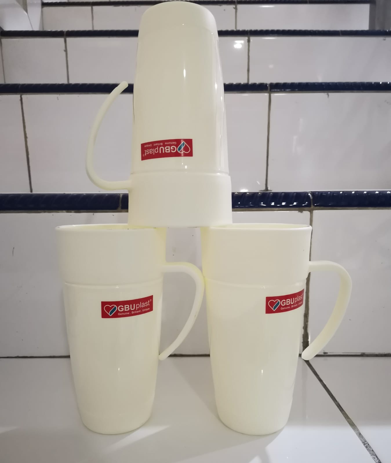 Gelas Cangkir Plastik Warna HARUKA untuk kopi teh cafe kafe 550 ml merek GBU | Lazada Indonesia