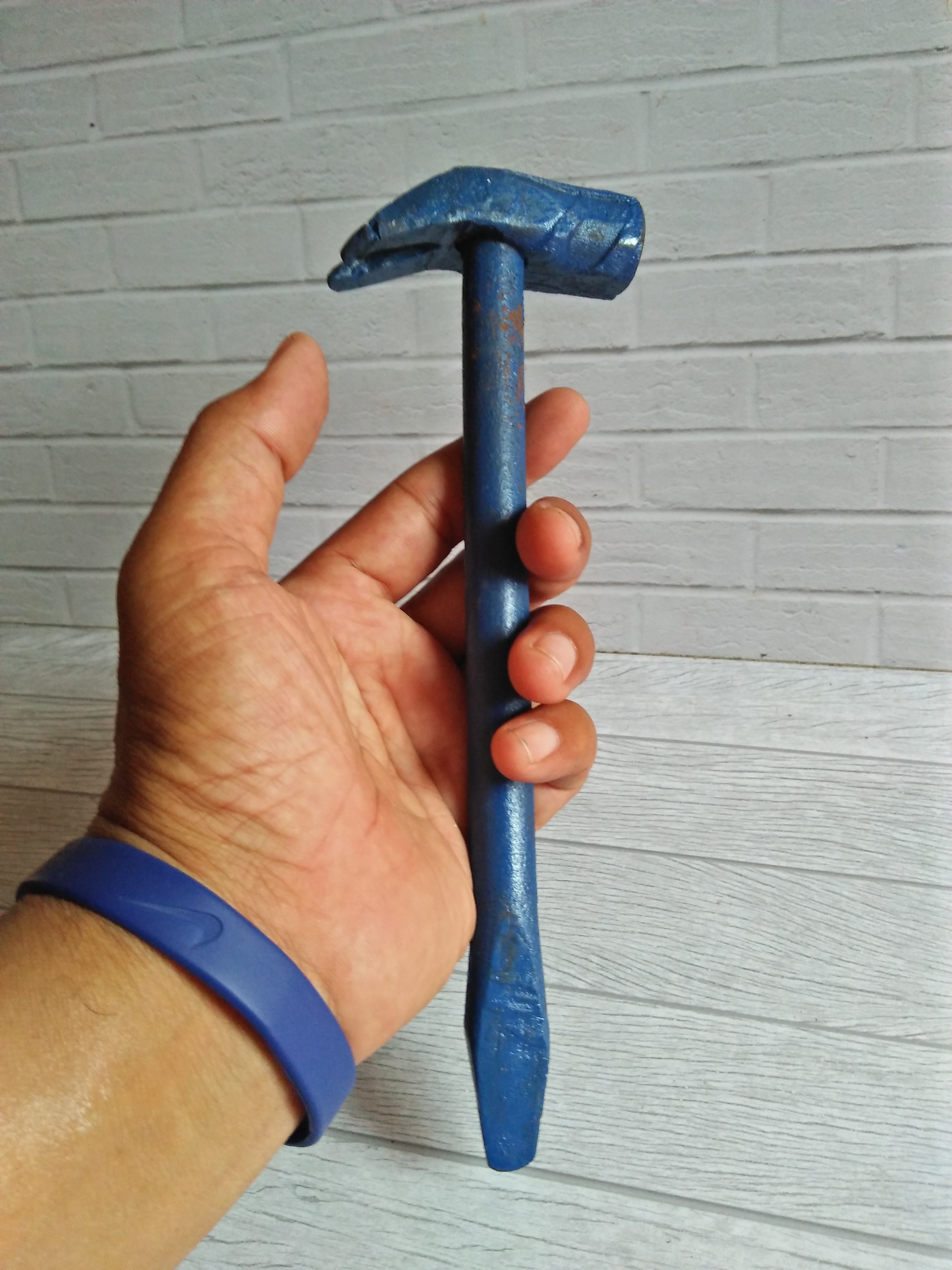 Palu Besi Biru Perkakas 2 Fungsi - Palu Besi palu batu beton Serbaguna ...