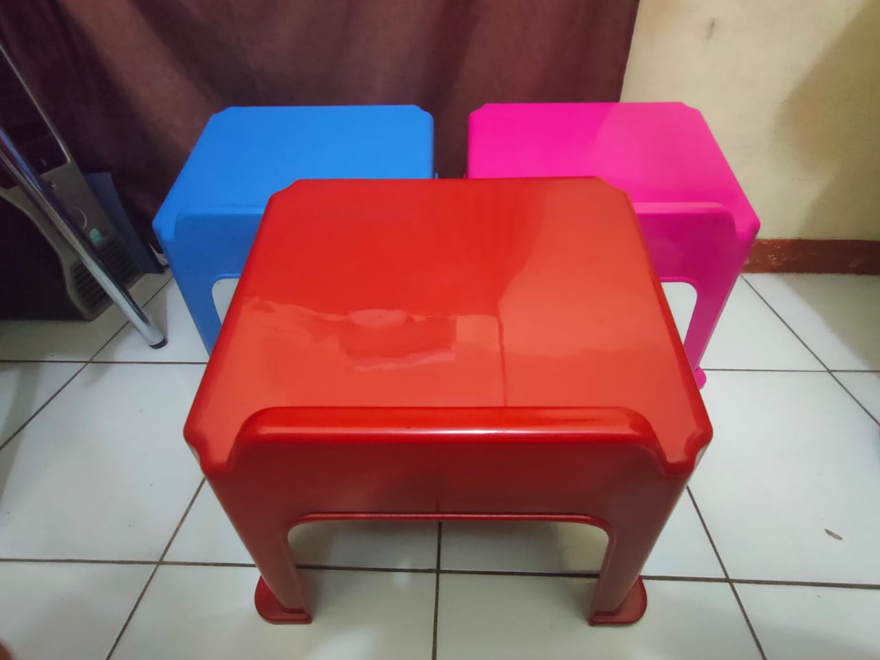 Meja Baca Buku Plastik | Meja Baca Al Quran Dan Buku Plastik Medium ...