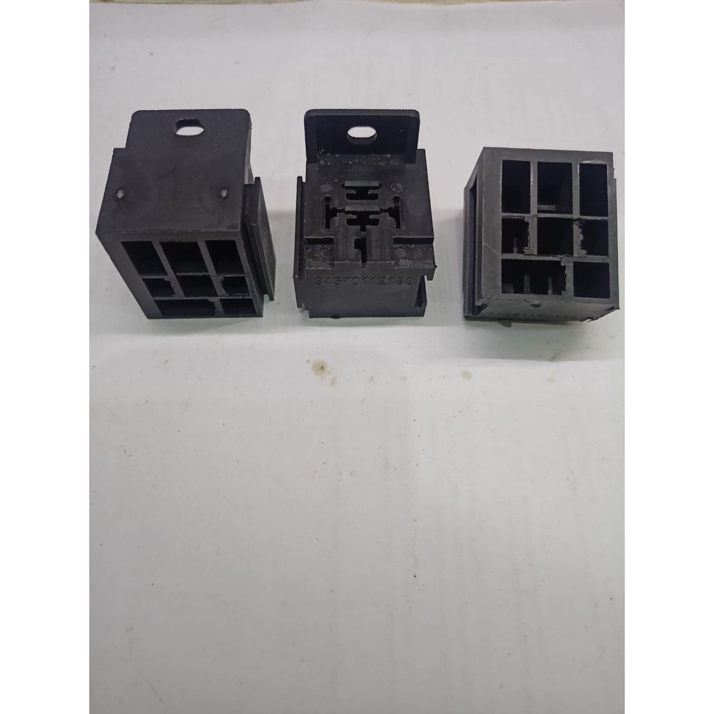 SOCKET RELAY HITAM 4 KAKI DAN 5 KAKI / SOKET RELAY / TEMPAT RELAY ...