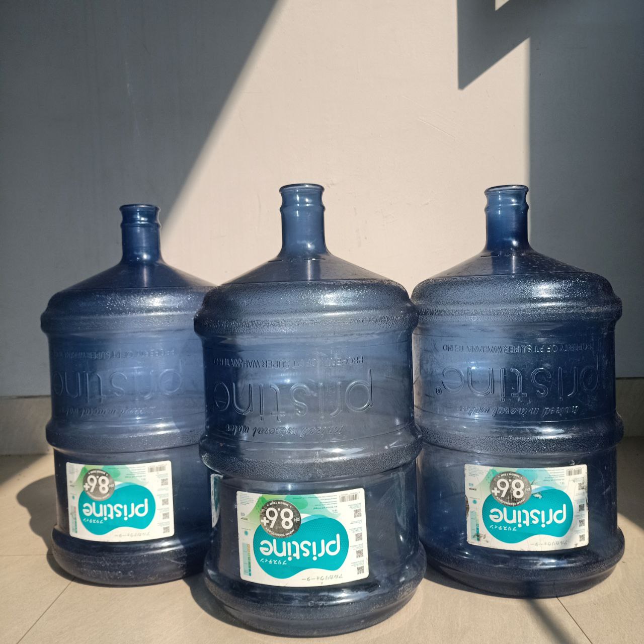 GALON AIR PRISTINE DAN LEE MINERAL KOSONG | Lazada Indonesia