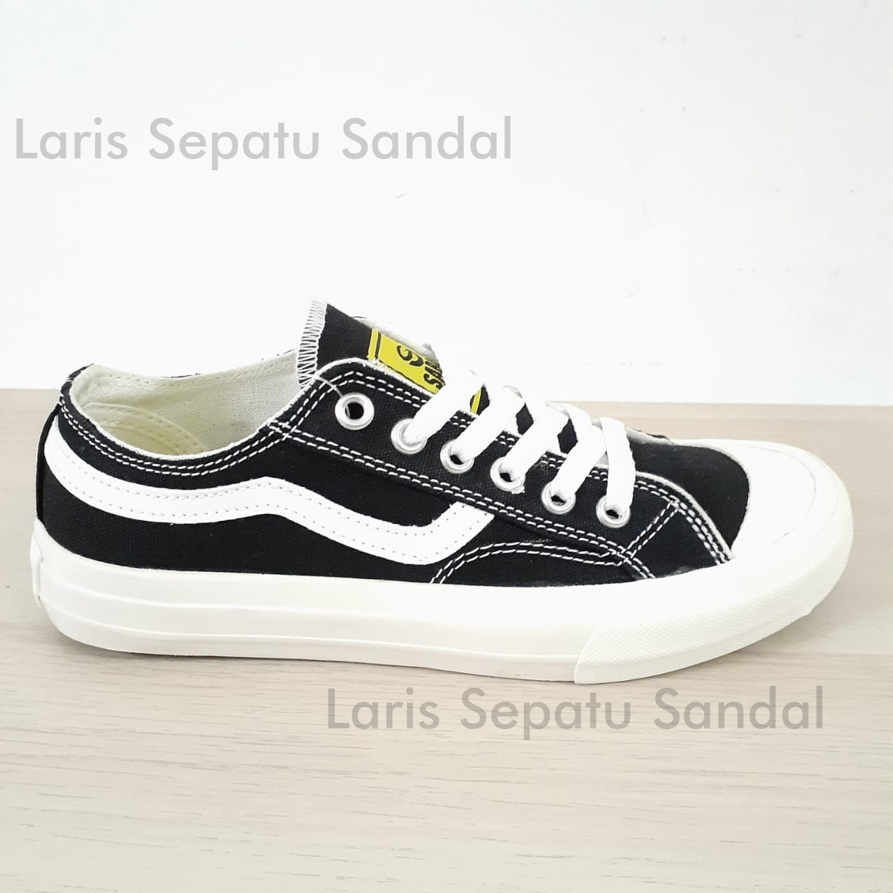 Sepatu Saba Veloz Low Black White | Lazada Indonesia