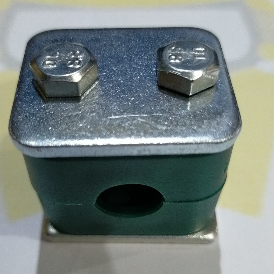 Light Duty PVC Pipe Clamp 12mm Tubing Stauff Klem Pipa PVC | Lazada Indonesia