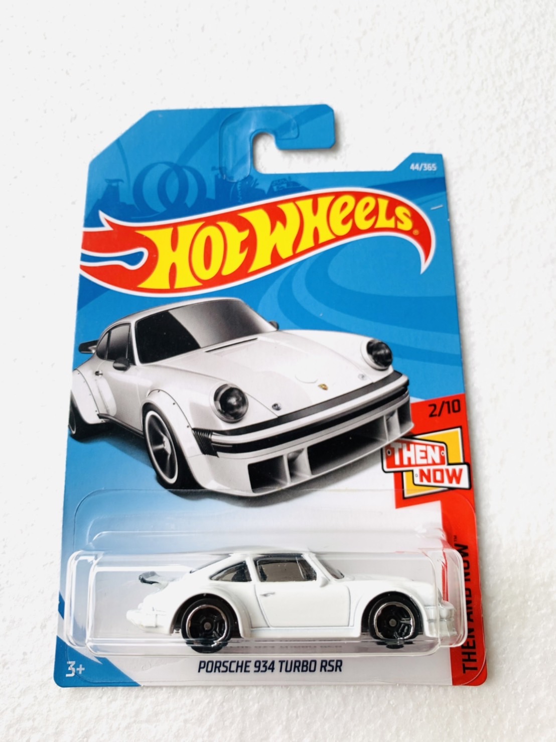 HOTWHEELS HOT WHEELS PORSCHE 934 TURBO RSR PUTIH THEN AND NOW SKALA 1 : ...