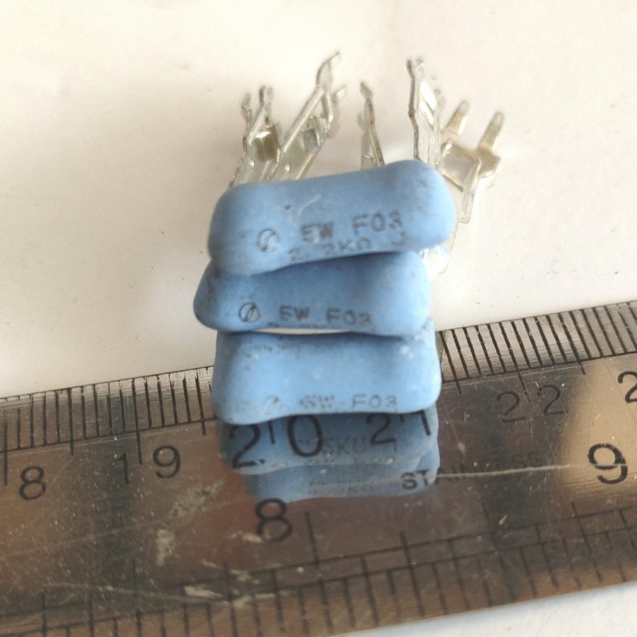 resistor 5 Watt 2.2k 2K2 kaki plat Matsushita | Lazada Indonesia