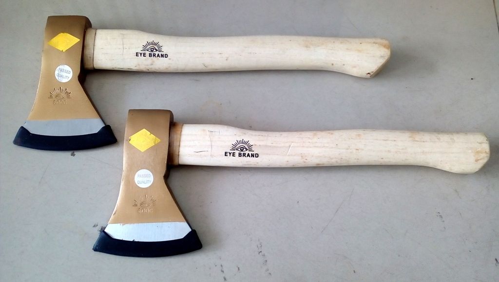 Kampak Mas Gagang Kayu Cap Mata HIGH QUALITY/KAPAK KAMPAK GG KAYU ...