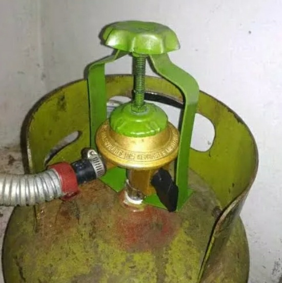 PENGAMAN REGULATOR GAS LPG 3 Kg -12 Kg / ALAT PENGAMAN REGULATOR TABUNG ...