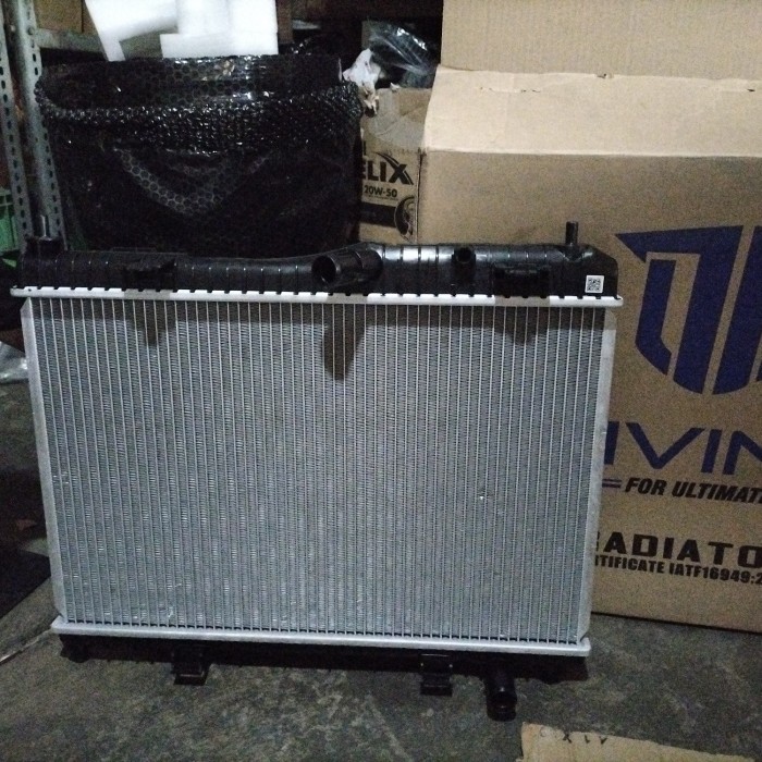 Radiator ford fiesta 1.6cc AT Matic iso 9001 certificate Trivindo ...