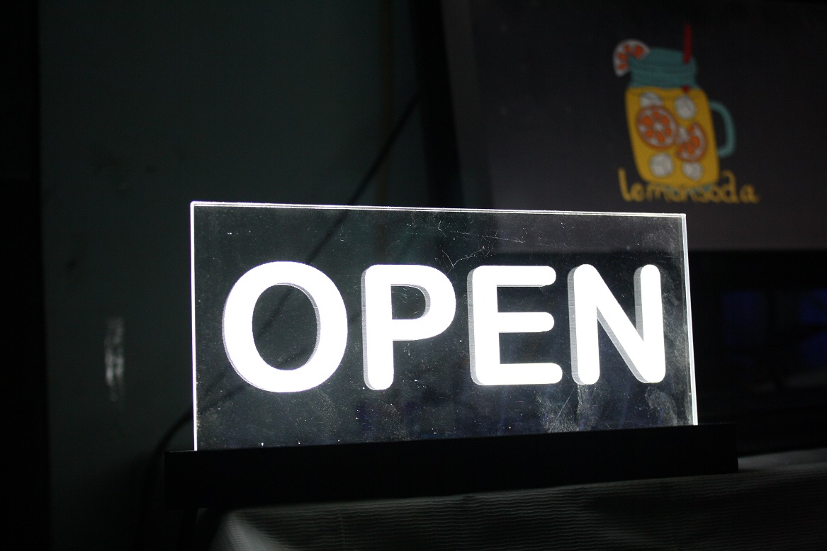 Lampu Akrilik OPEN 20 x 10cm - Tulisan OPEN LED Akrilik - Sign Buka ...