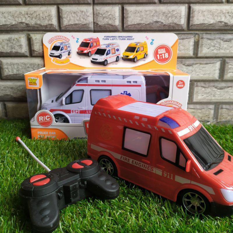 Mobil RC Remote Control Ambulance Urban Vehicle / Mainan Mobil Ambulan ...