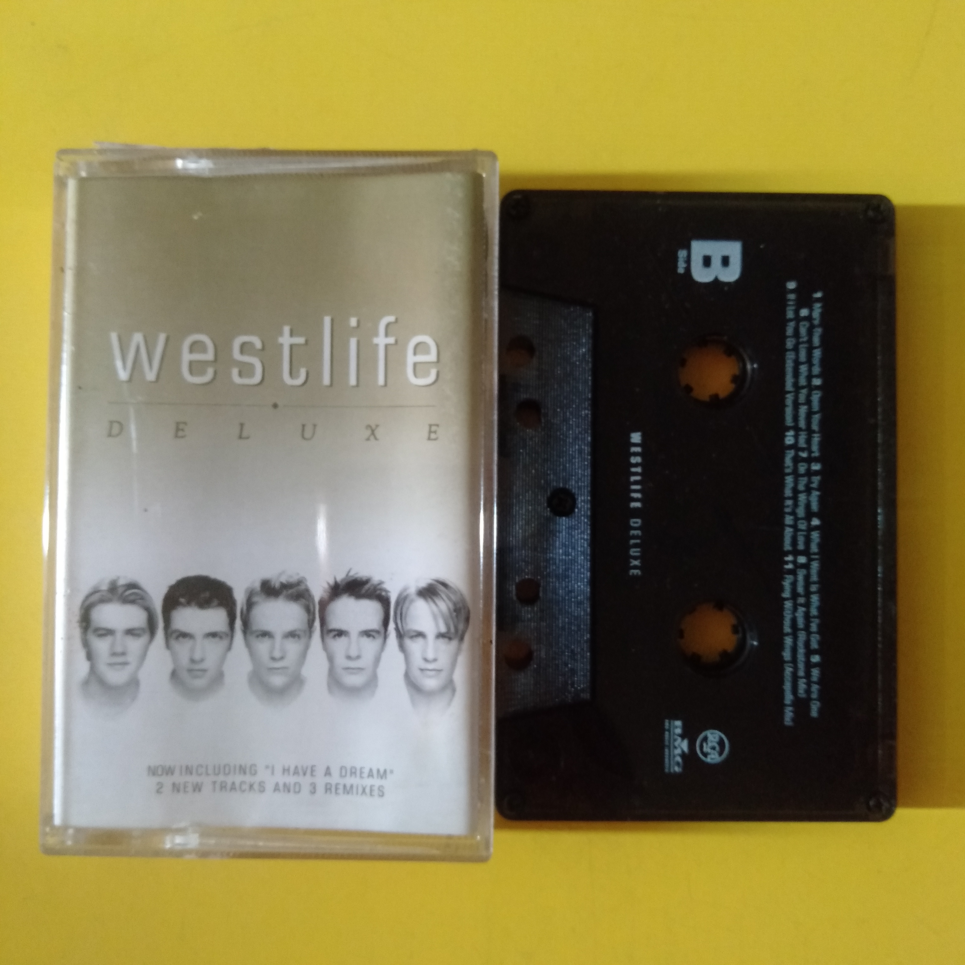 Kaset WESTLIFE Deluxe | Lazada Indonesia