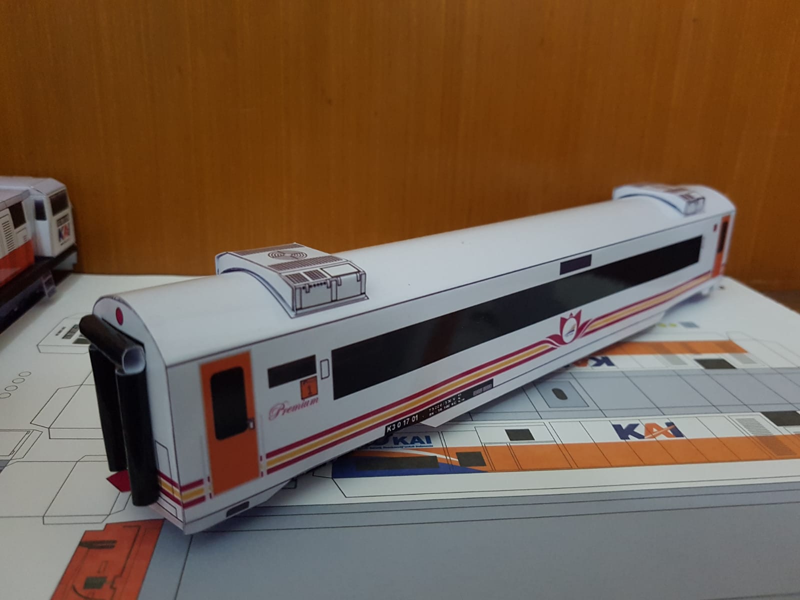 DIY Papercraft pola kertas Kereta Api Indonesia | Lazada Indonesia