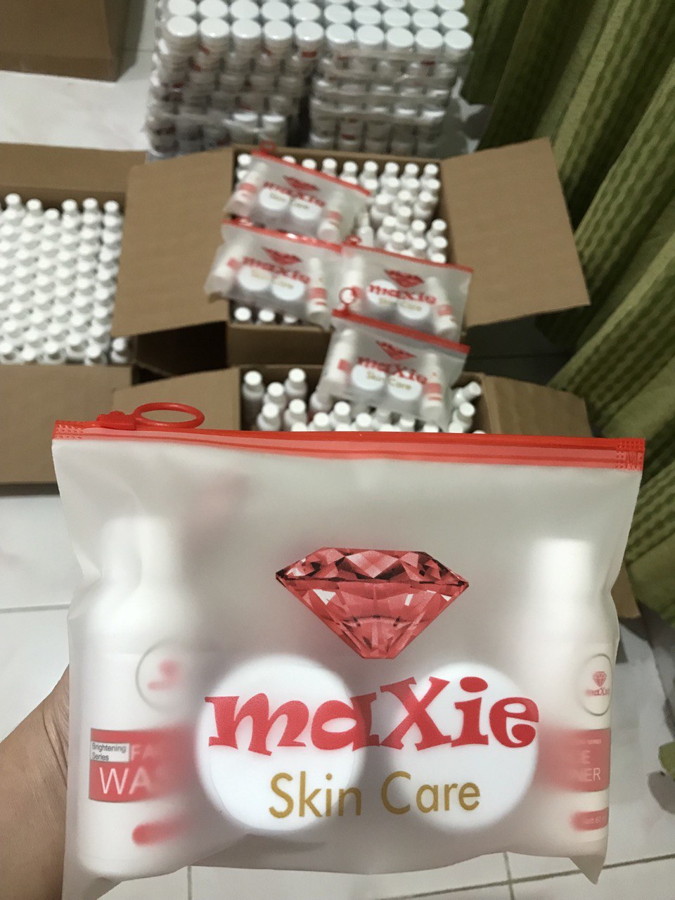 Cream Maxie Glow Original | Lazada Indonesia