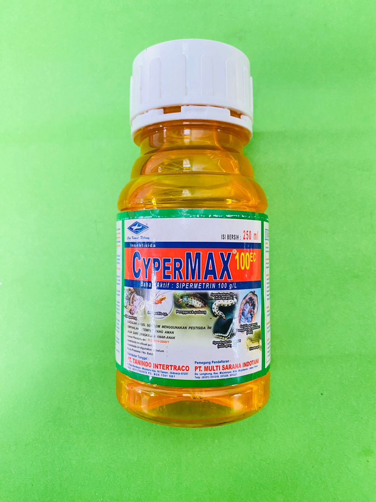 Insektisida CYPERMAX 100EC kemasan 250ml dari Cap Kapal Terbang F ...
