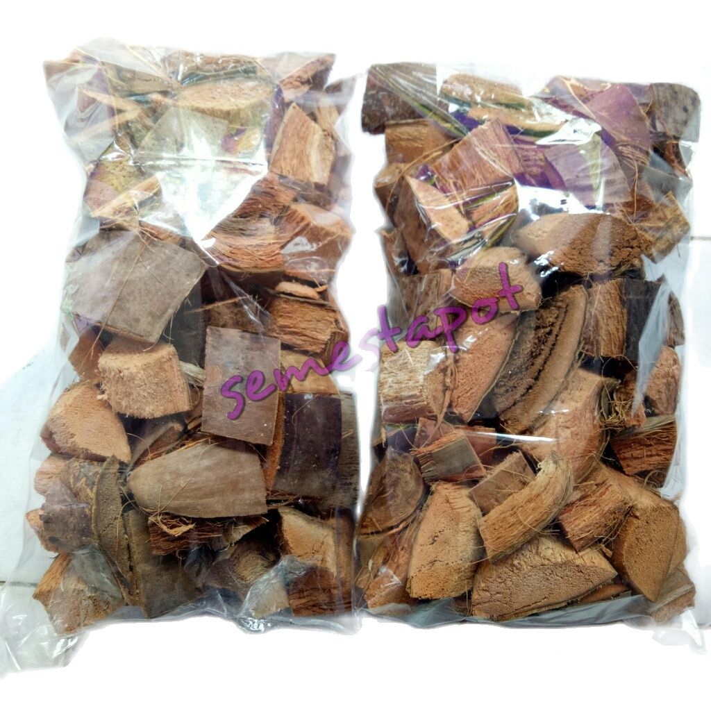 Cococip Coco cip Coco chip Kelapa Kotak 300 Gram Media Anggrek | Lazada ...