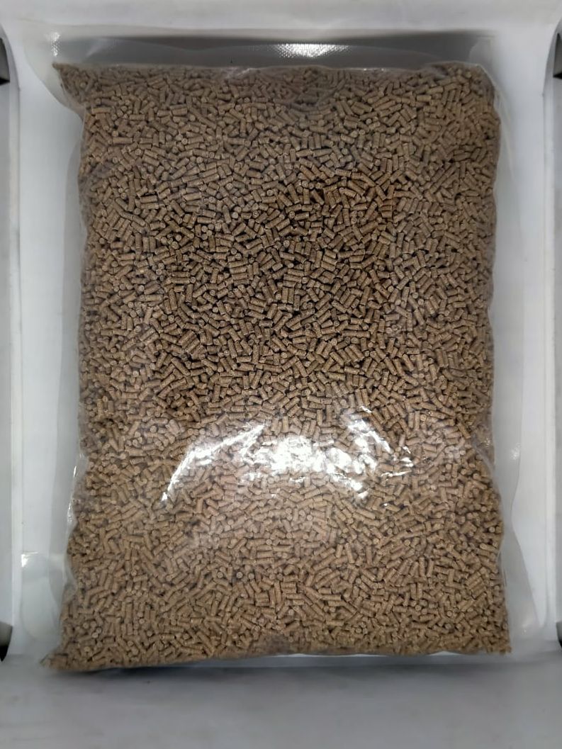 MAKANAN BURUNG VOER PUR BURUNG 521 1 KG pakan makanan burung | Lazada ...
