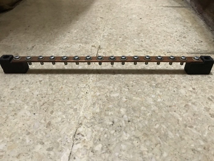 Busbar Support 16 Baut Nol Klem Arde 16 Baut Tembaga Grounding | Lazada ...