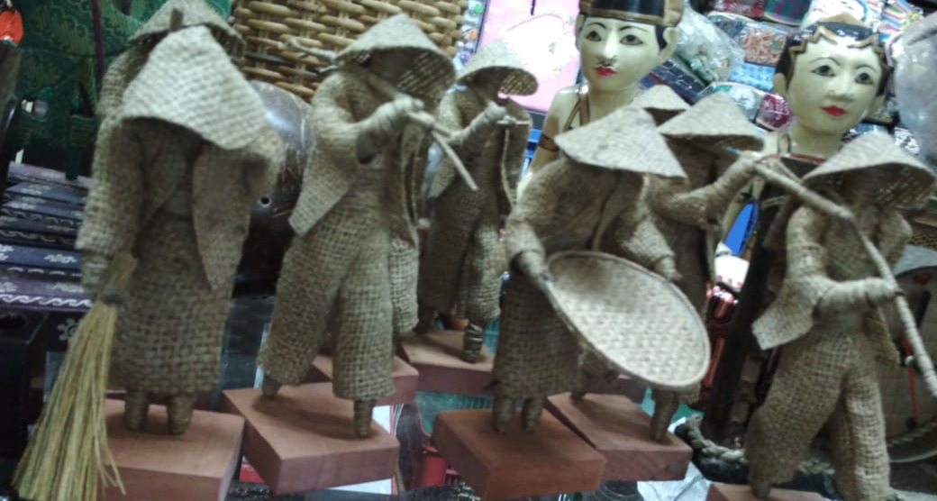 Miniatur Petani/Patung Bentuk Petani/Miniatur Bentuk Petani Murah ...